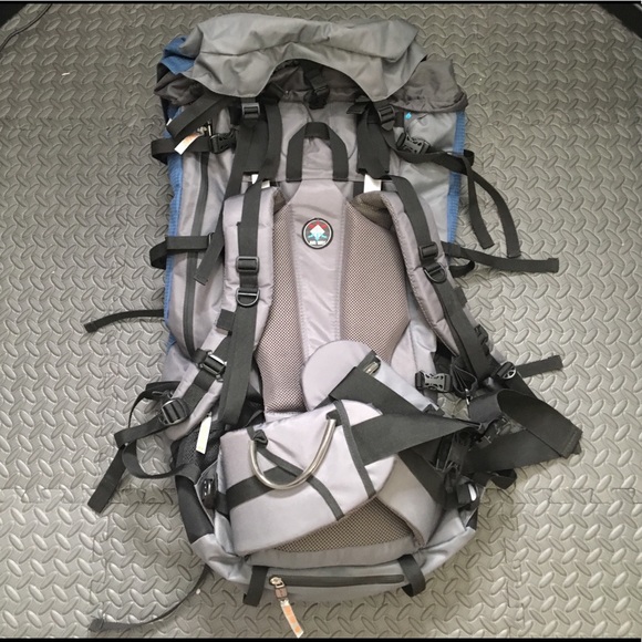 Hi-Tec | Bags | Hitec Unisex Tioga 8 Backpacking Pack | Poshmark